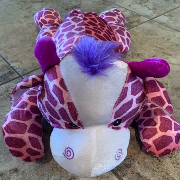 Kellytoy | Toys | Kellytoy Jiraffa 2inc Stuffed Animal | Poshmark